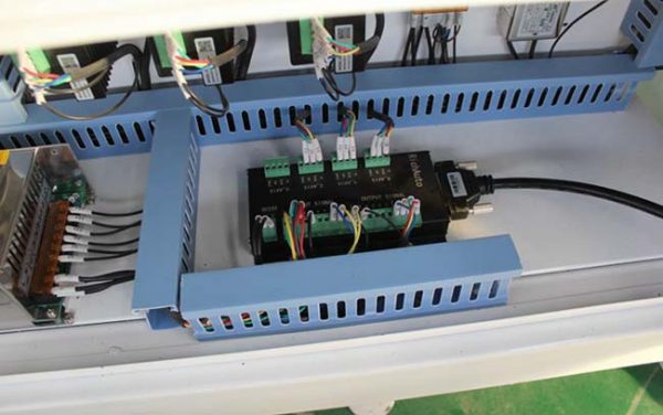 6090 Small CNC Metal Router Manufacturer - Kingbeck CNC